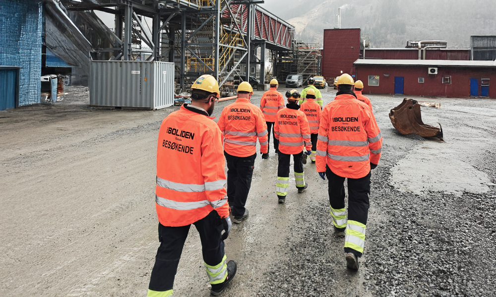 Why an EDMS is the smarter choice for heavy industry companies